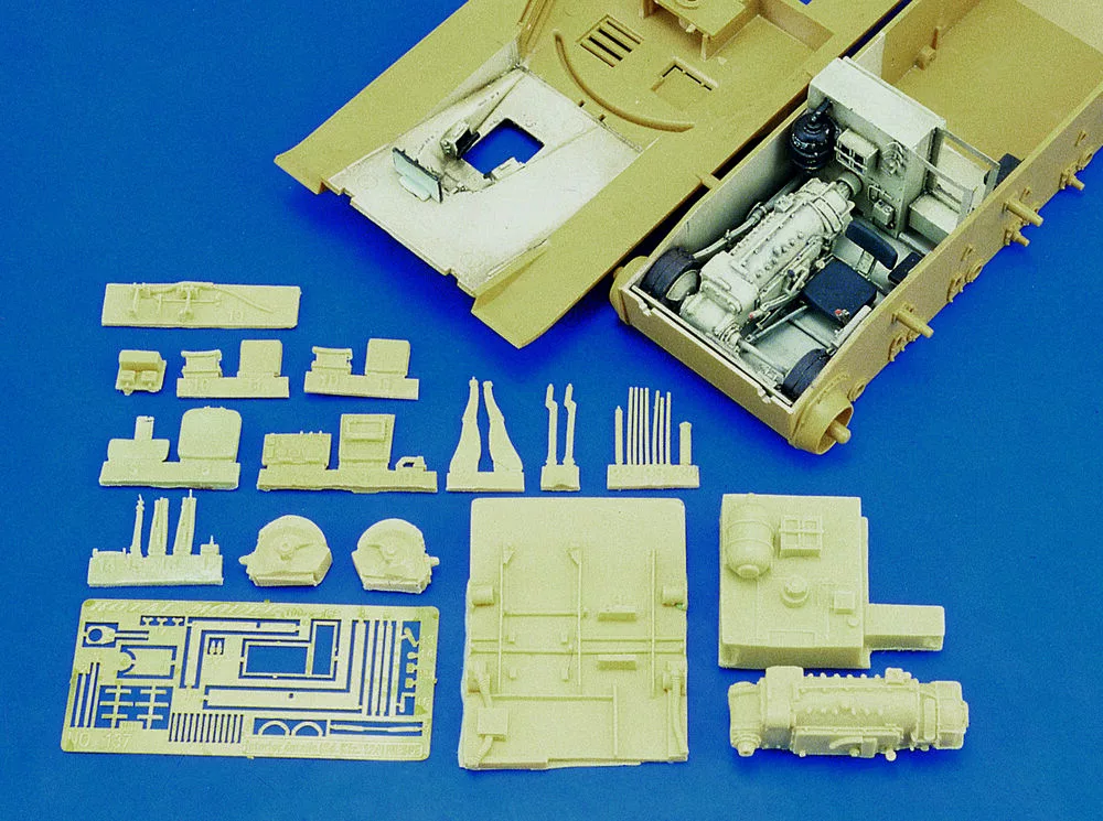 Royal Model - Wespe interior details (for Tamiya kit) - Scale Model ...